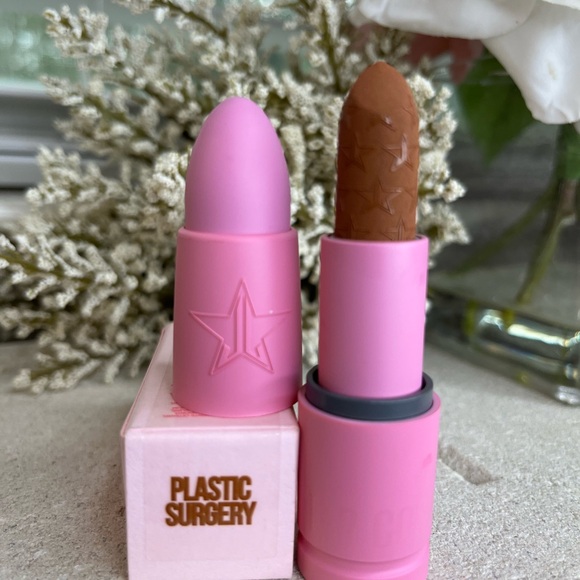 Jeffree Star | Makeup | Nib Jeffree Star Velvet Trap Lipstick Plastic ...